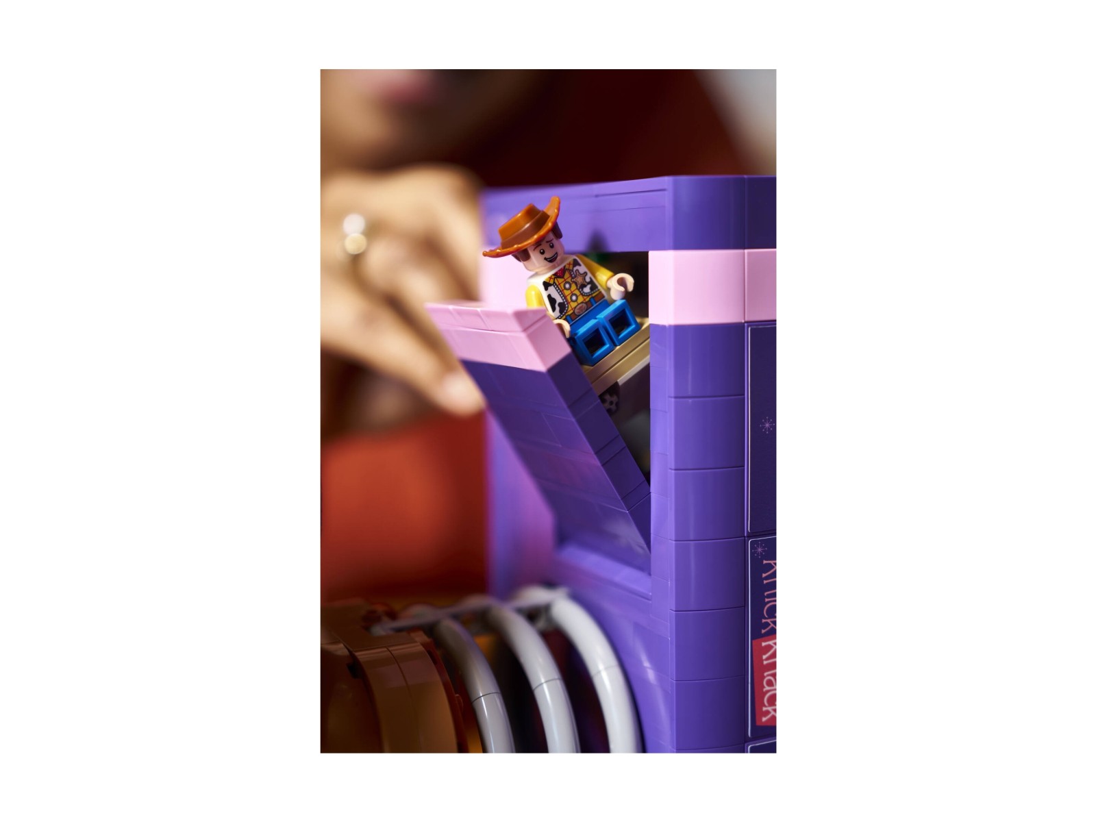 LEGO 43301 Disney Toy Story Cienki — podpórki pod książki