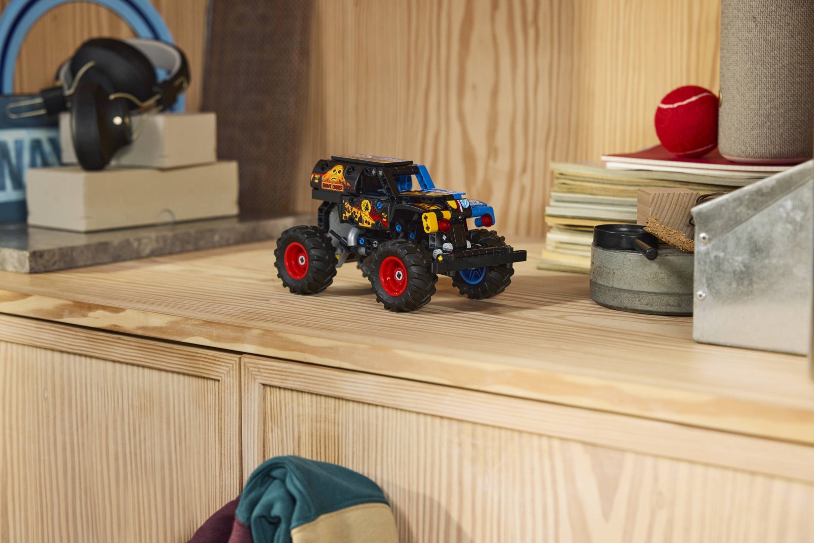 LEGO 42219 Technic Monster Jam Grave Digger Ogień i lód