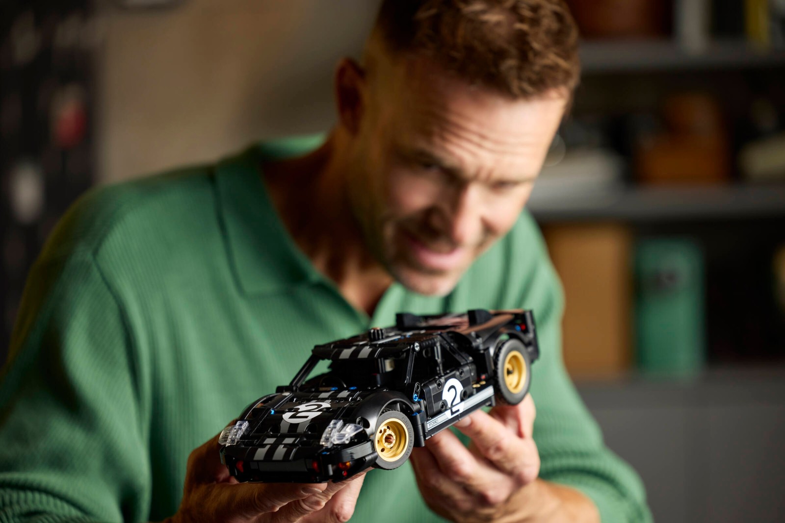 LEGO 42223 Technic Samochód wyścigowy 1966 Ford GT40 MKII