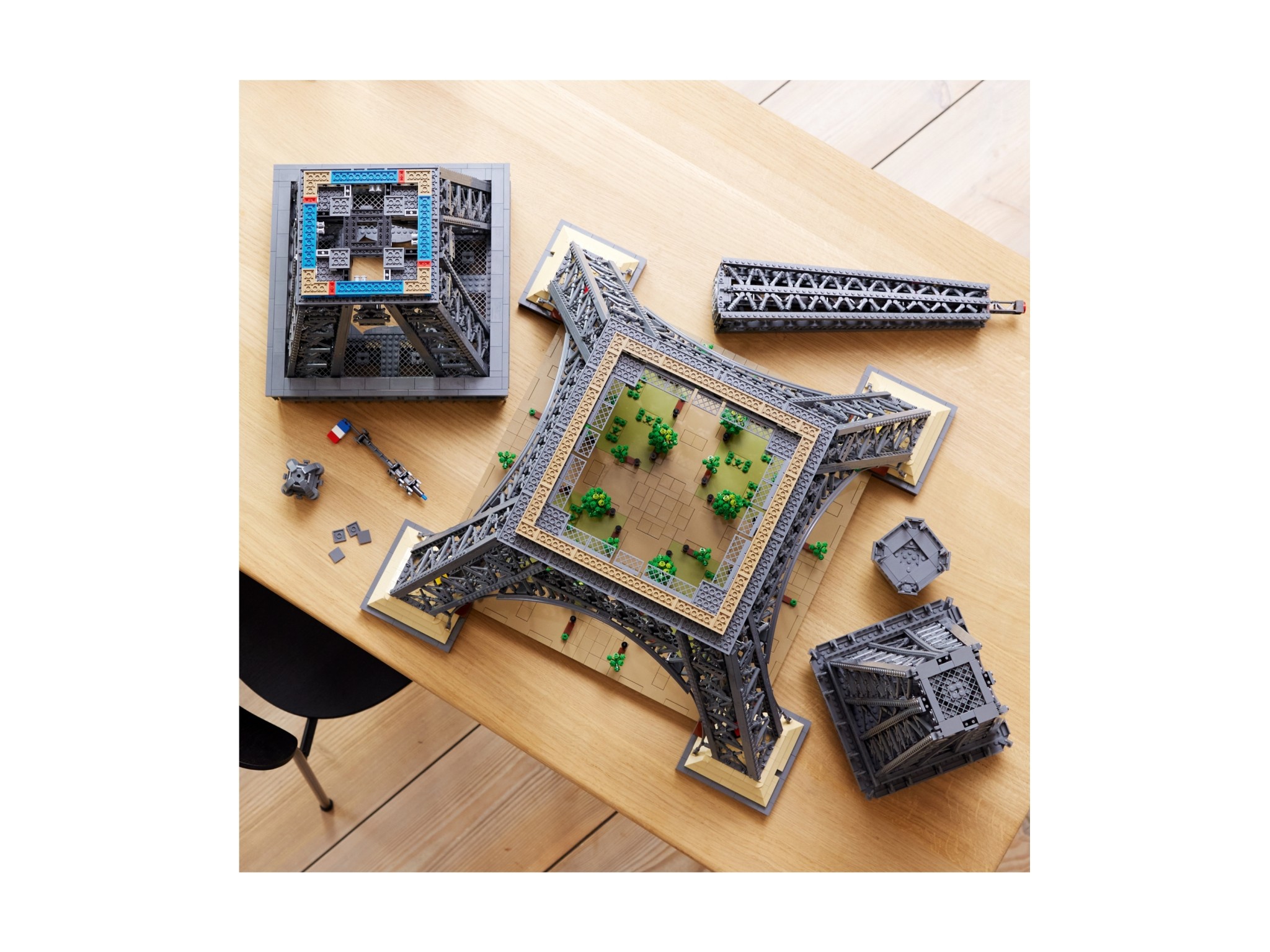 LEGO 10307 Wieża Eiffla - porównaj ceny | zklocków.pl
