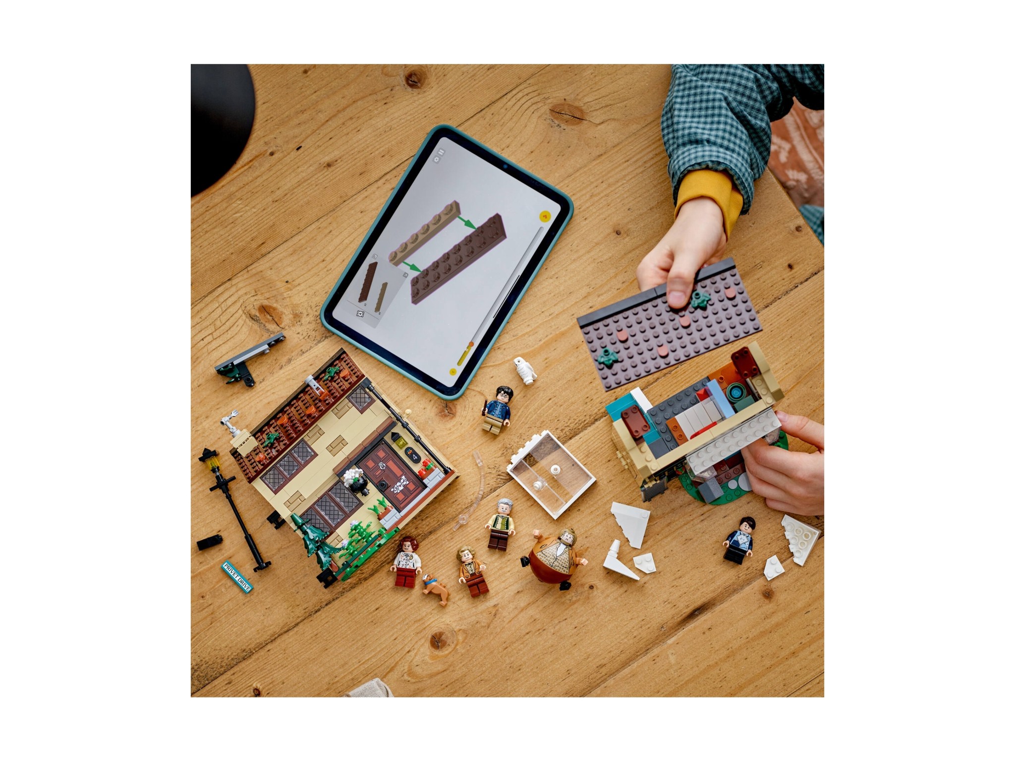 LEGO 76451 Harry Potter Privet Drive: Wizyta ciotki Marge