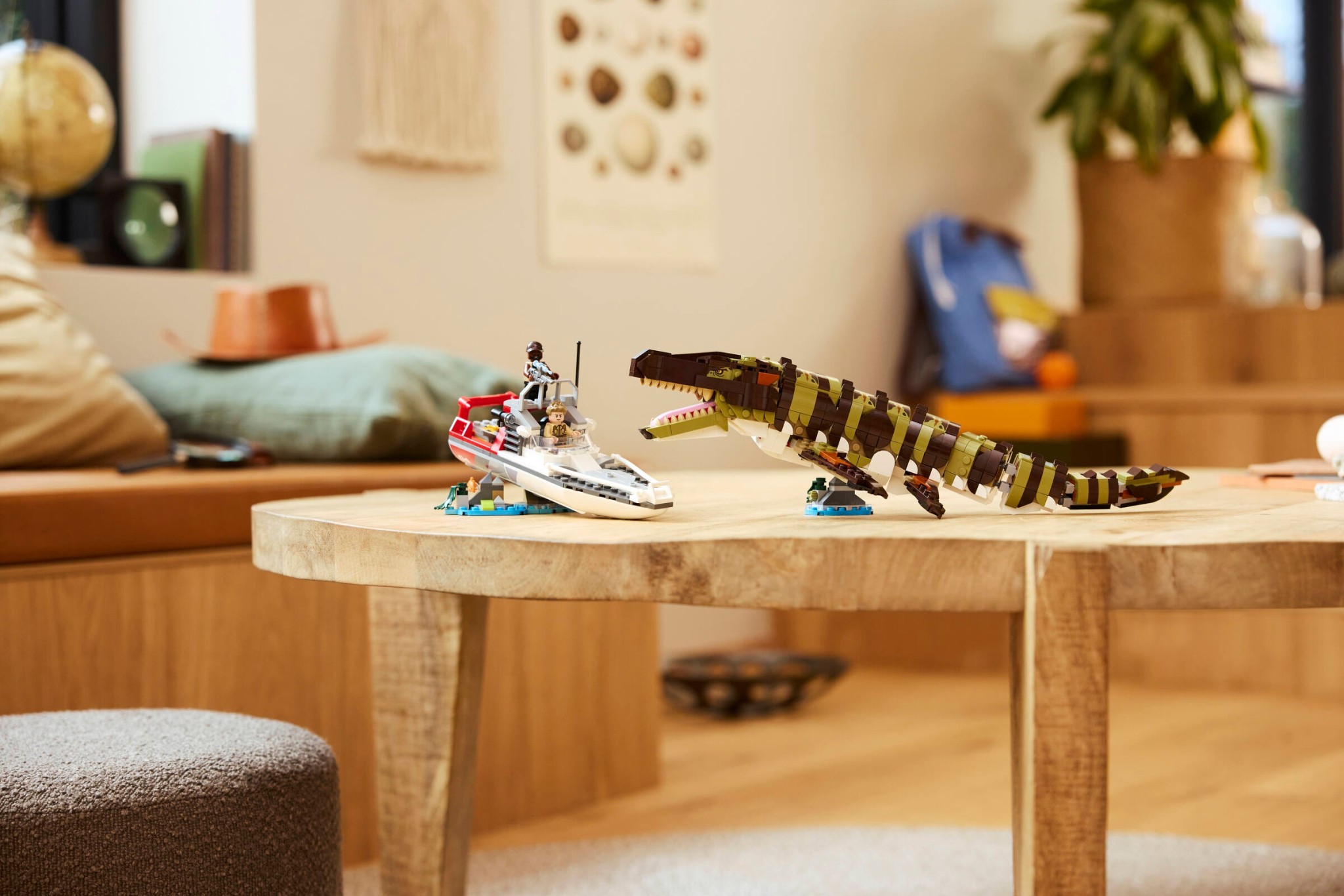 LEGO 76974 Jurassic World Misja na łodzi i model mozazaura