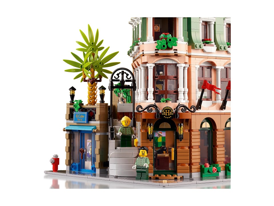LEGO 10297 Hotel butikowy - porównaj ceny | zklocków.pl